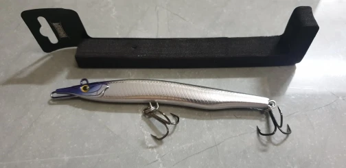 NeedleFish Pencil Lure - TACKLENADO.COM
