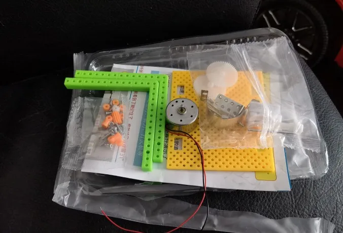 DIY Hand Crank Generator Science Experiments Learning Kit @KitsGuru