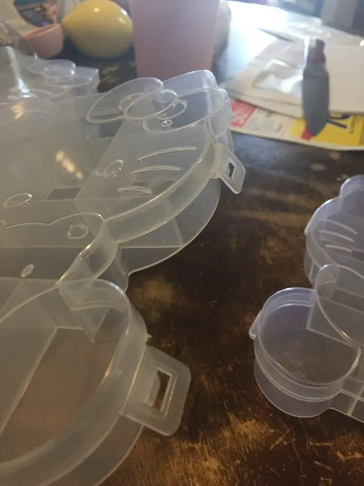 Cartoon Hello Kitty Design Plastic Storage Box - KawaiiMerch.com