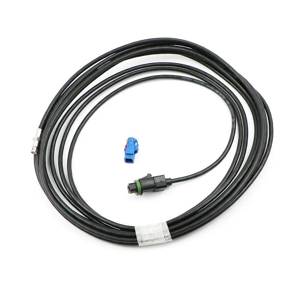 Genuine-31414655-30756316-31254549-c-mera-ou-parque-auxiliar-c-mera ...