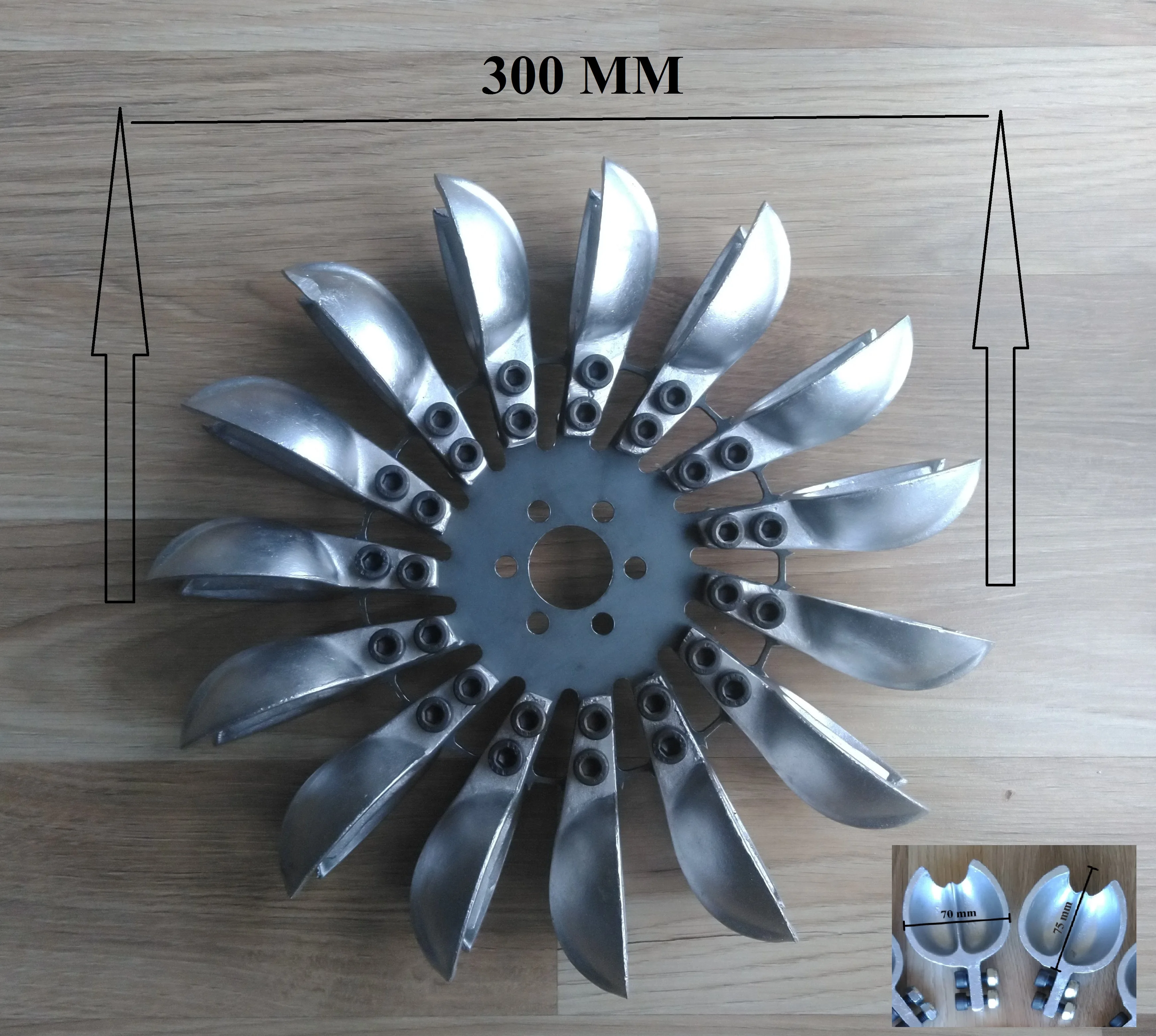 Pelton Water Turbine Wheel With 15 Aluminum Spoon, External Diameter ...