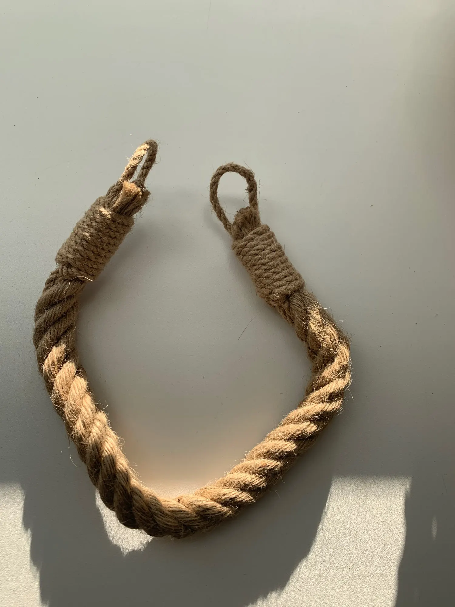 Vintage Rope Toilet Roll Holder - Life Changing Products