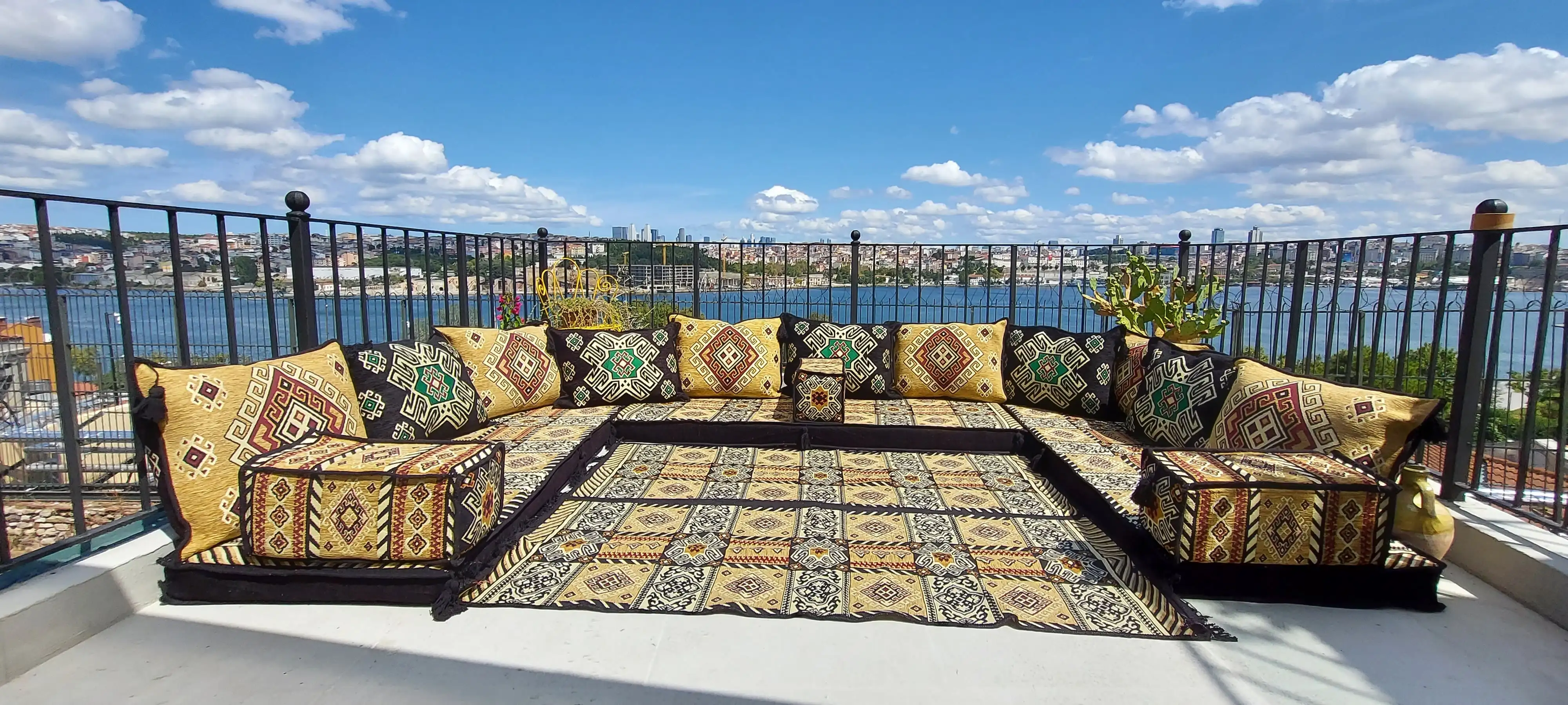 Canapé arabe canapé-lit par le sol， terrasse coussins palettes， canapé ...