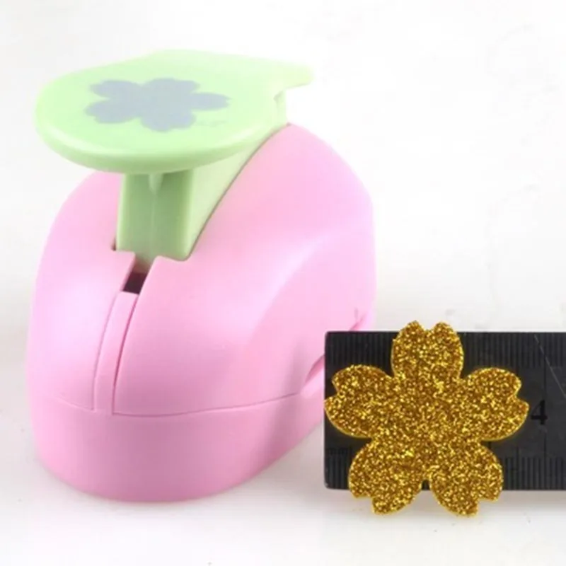 Sakura Paper Punch