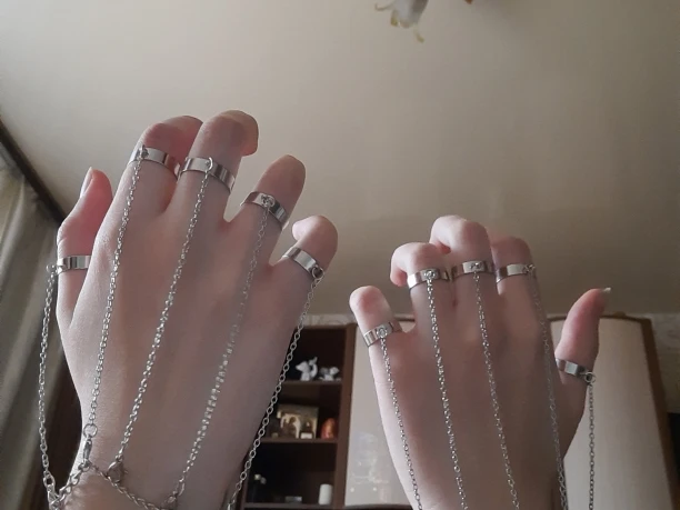 Silver Geometric Hand Chains | Dagiba Jewelry