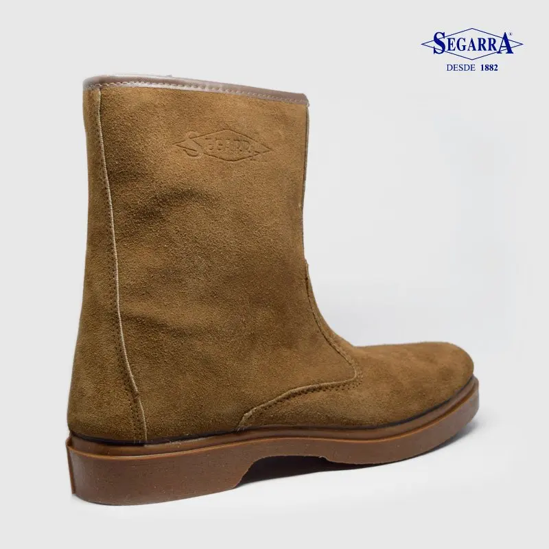BOTA SEGARRA 5523 Natural El modelo 5523 de Calzados Segarra son unas ...