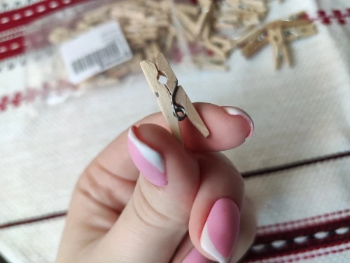 Decorative DIY Mini Wooden Clips (100 pcs) - Life Changing Products