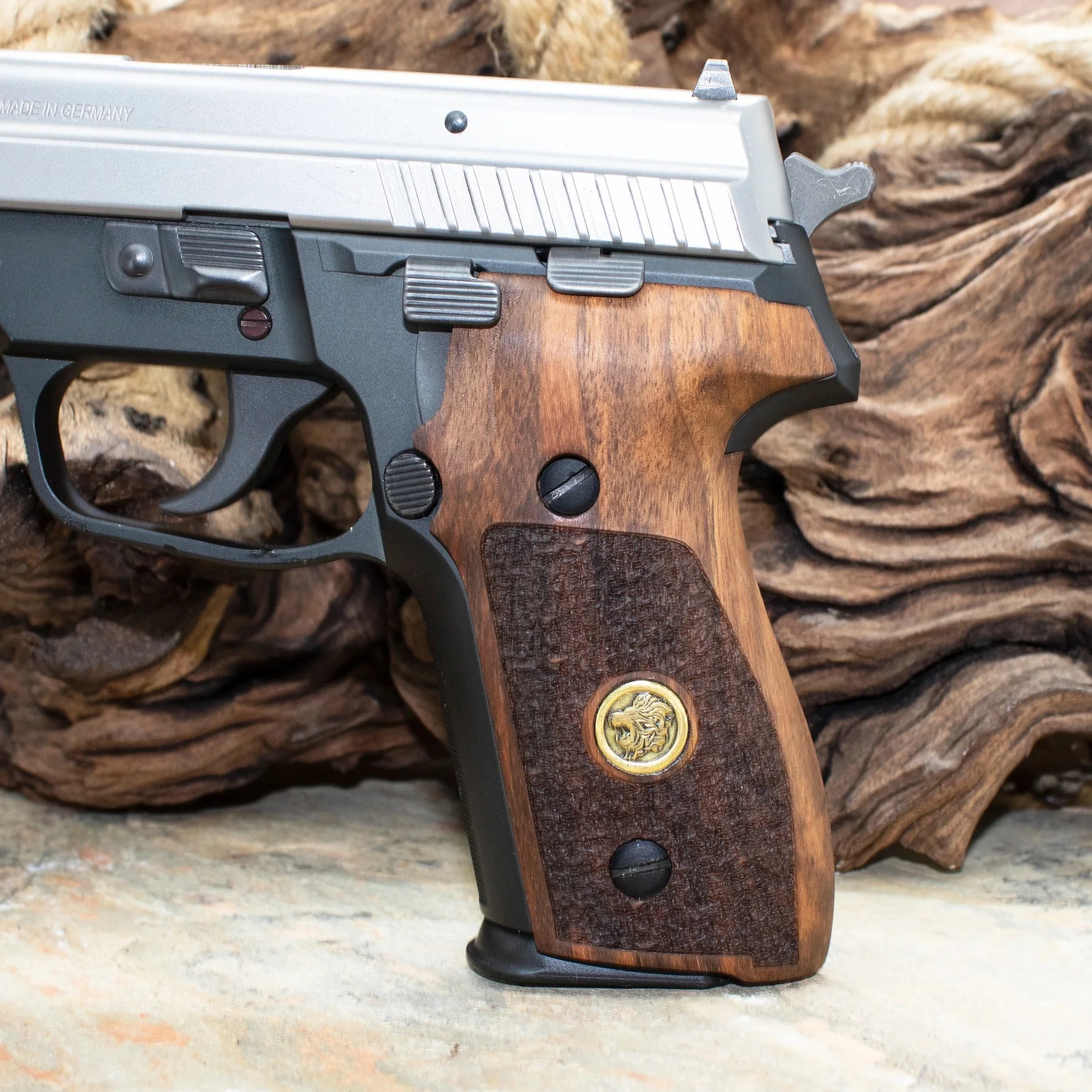 Sig P229 Elite Dark Grips