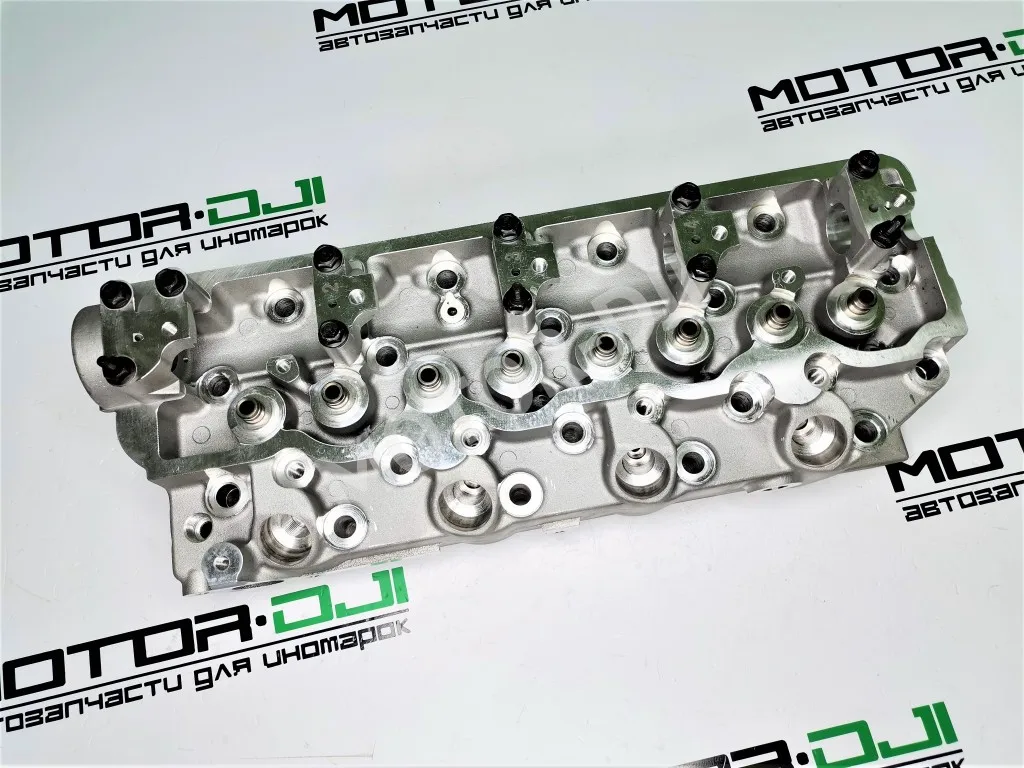 Cylinder head MITSUBISHI 4d56 Pajero, Hyundai d4bh Starex, Terracan ...