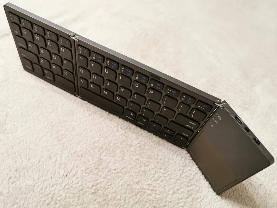 Folding Keyboard for Android Devices - Life Changing Products