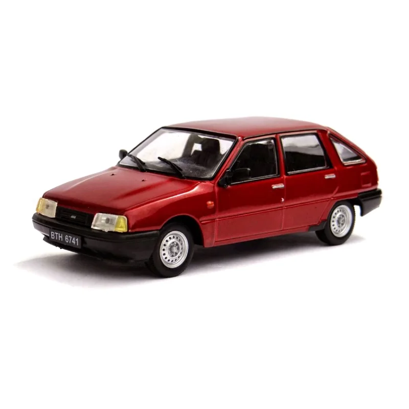 DeAgostini-Iz-2126-Scale-1-43-Collectible-Diecast-Miniature-Polish ...