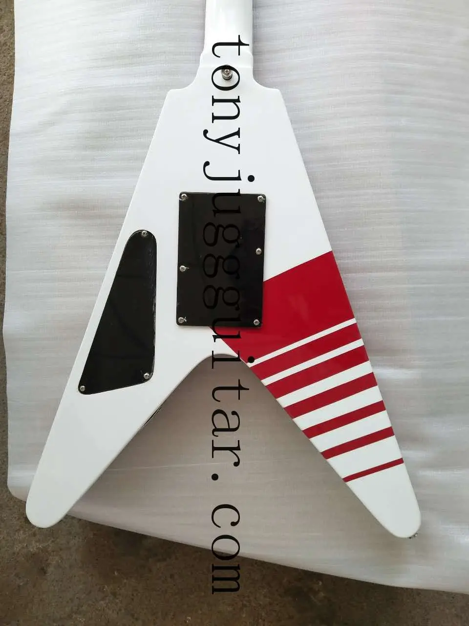 Buckethead Flying V