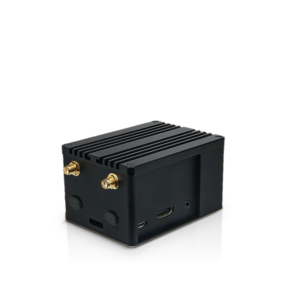 RAK7243 | RAKwireless IoT in a Box Powered Pilot Gateway Pro with ...