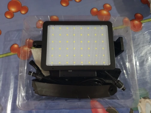 800LM 48 LEDs Solar Light For Outdoor Security With Adjustable Lighting ...