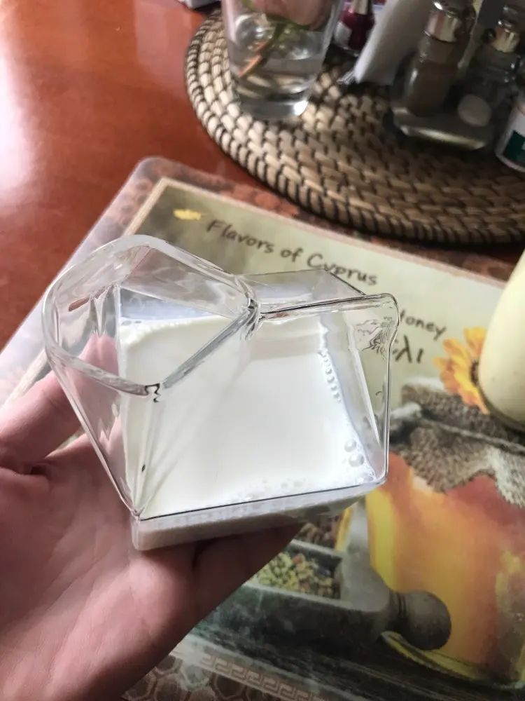 Creative Glass Milk Box Design - Life Changing Products