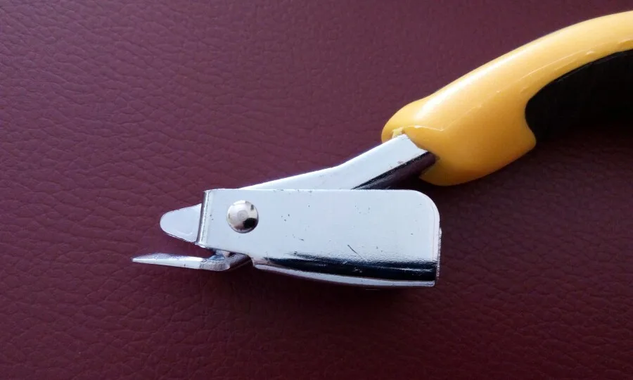 Heavy Duty Gun Staple Remover Tool - Life Changing Products