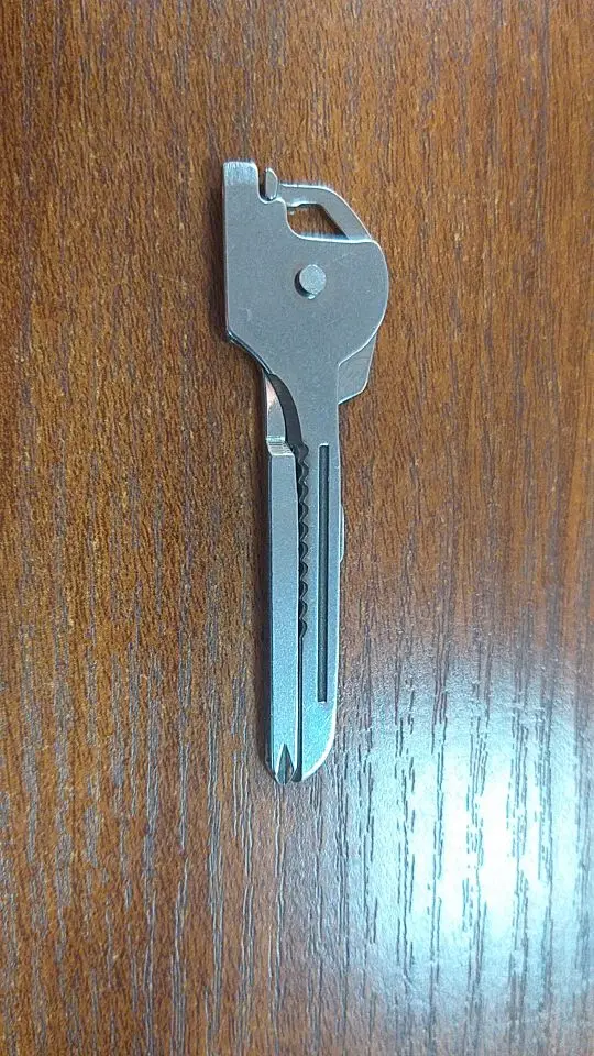 6in1 Multitool Survival Utility Key - Life Changing Products