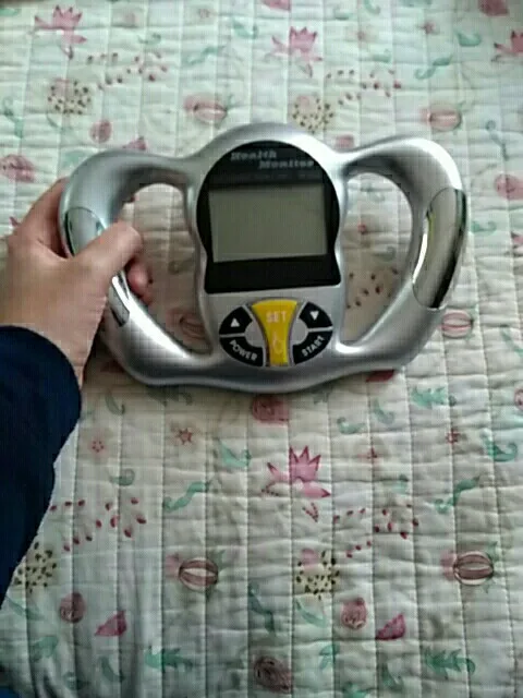 Handheld Body Fat Scale Analyzer - Life Changing Products