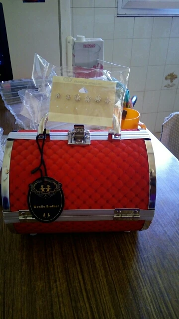 Makeup Kit Box Lockable Organizer - Life Changing Products