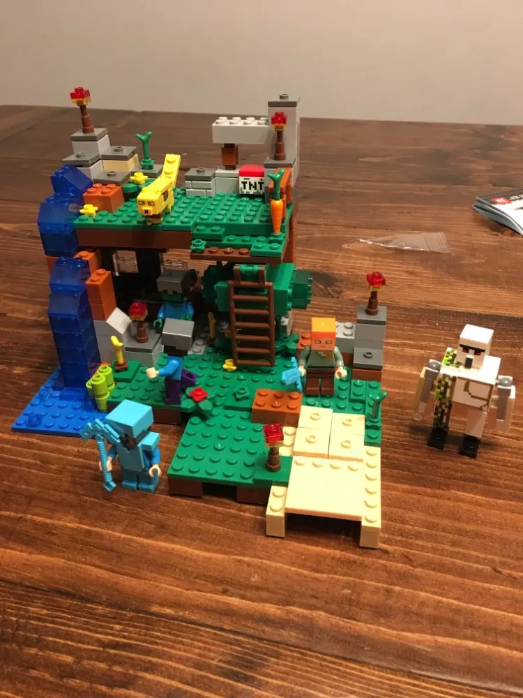 378pcs Lego Bricks Minecraft Building Toys - Life Changing Products