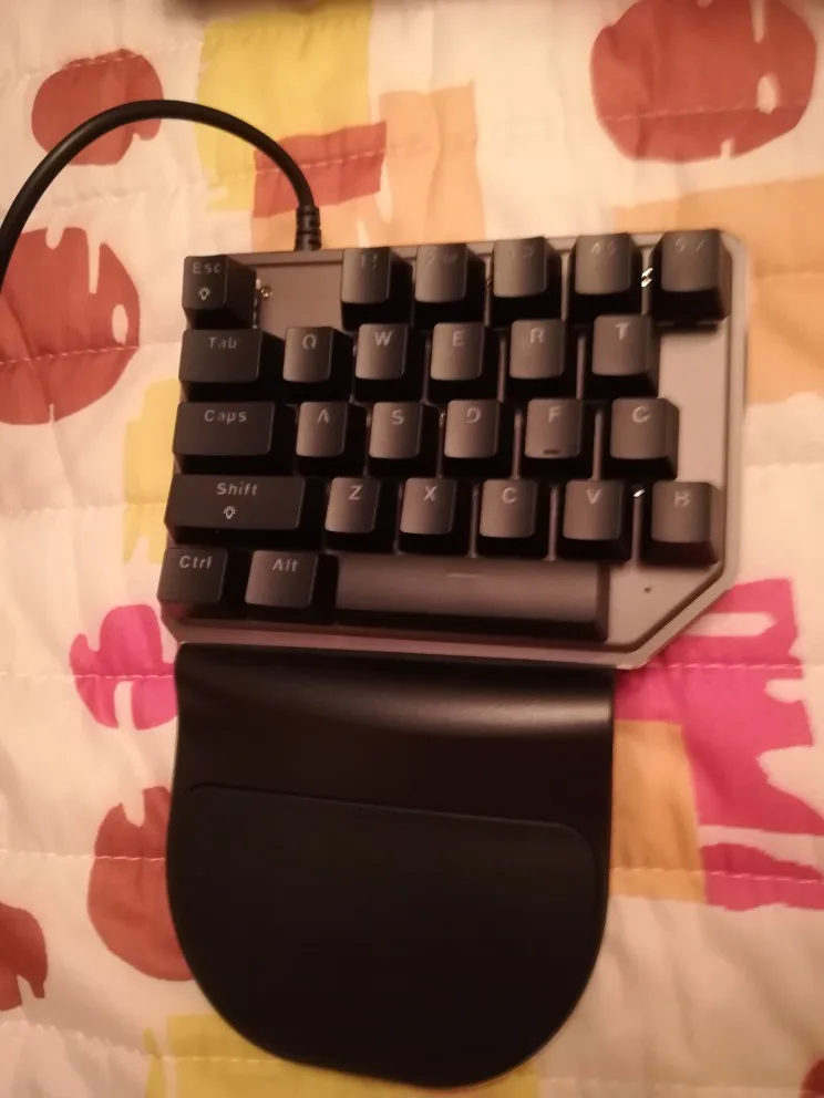 Gaming One Handed Keyboard - Life Changing Products
