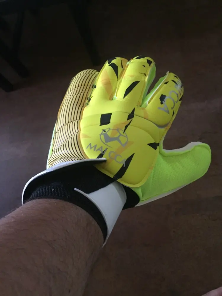 Goalie Gloves Soccer Football Finger Protector - Life Changing Products