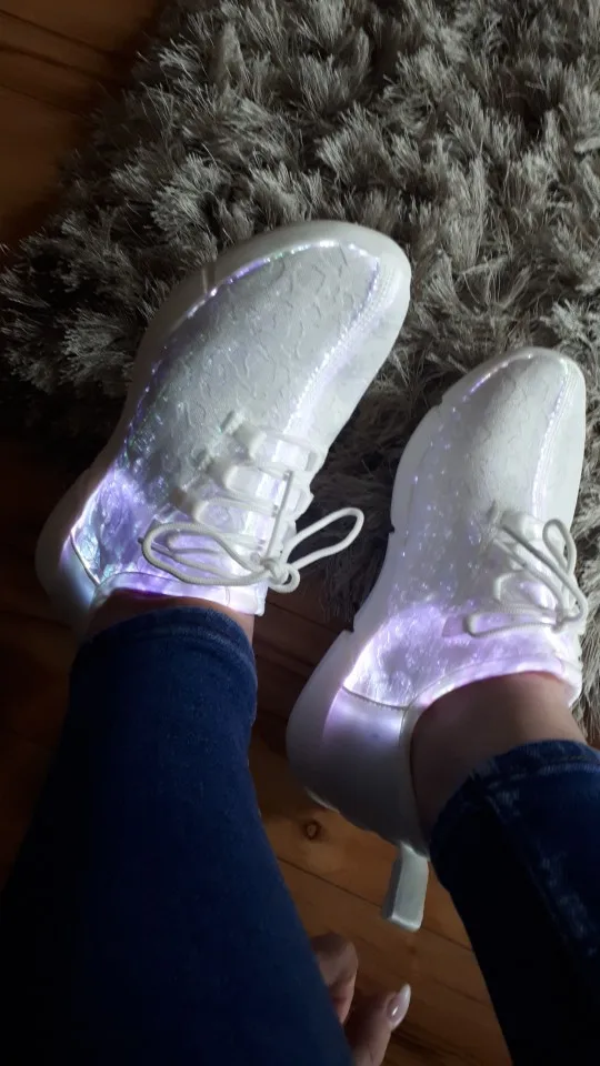 LED Shoes Fiber Optic Light Up Sneakers - Life Changing Products