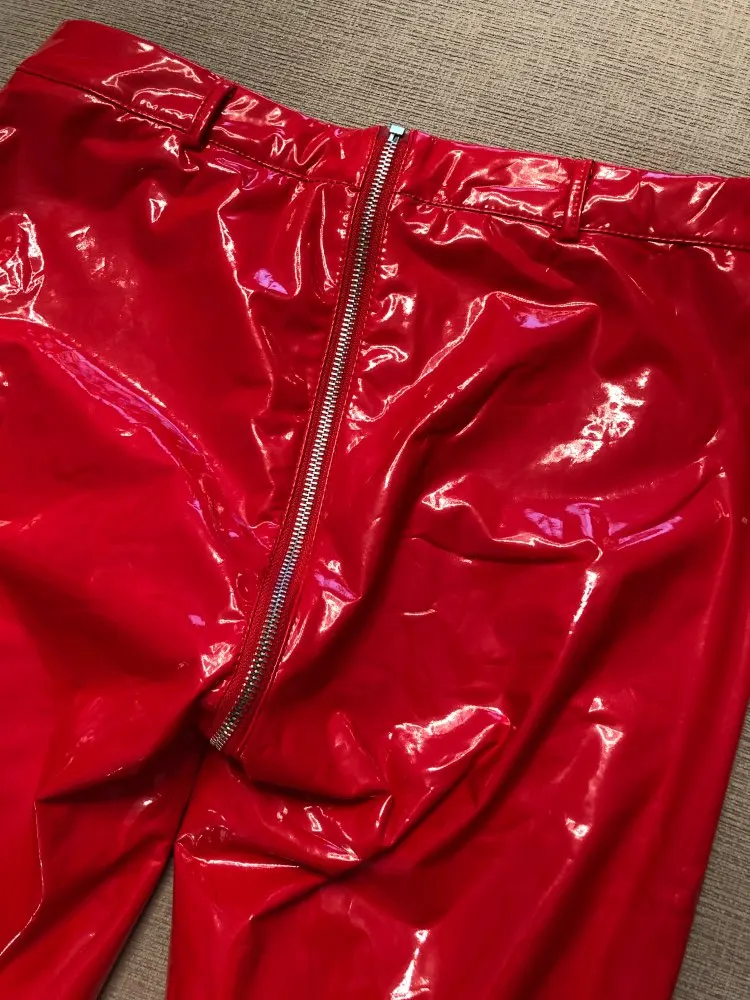 EXTRA Shiny Latex Leggings - lalelook.com