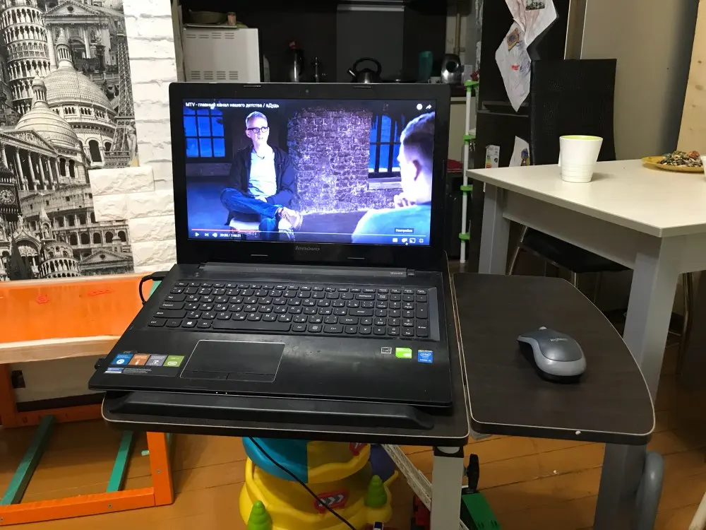 Bed Table Adjustable Computer Desk - Life Changing Products