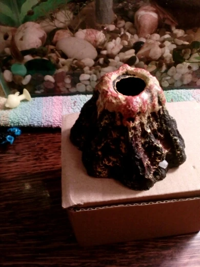 Volcano Fish Tank Decoration Oxygen Source for Aquatic Animals