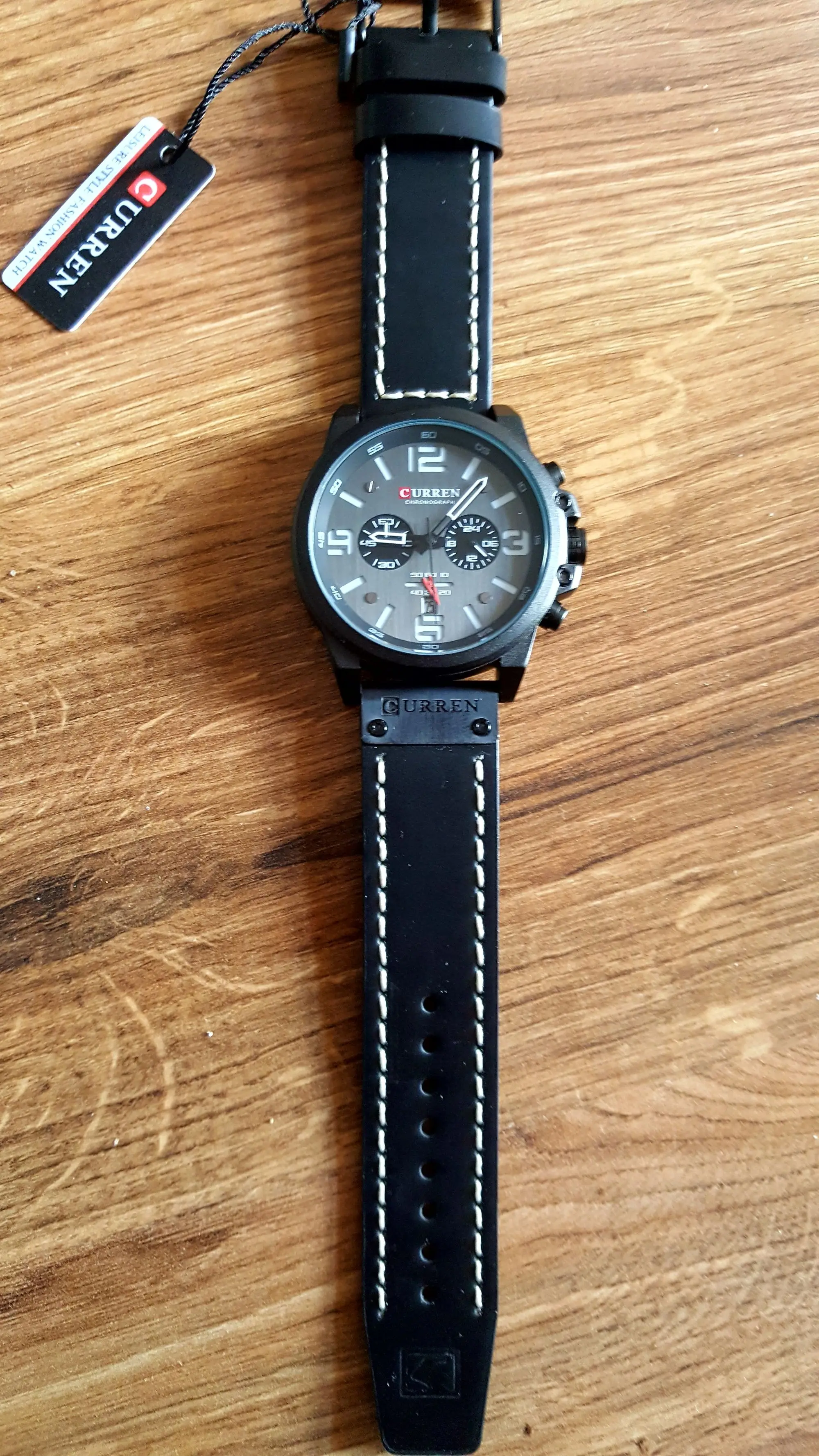 Wrist Watch For Men In Leather Design - Life Changing Products