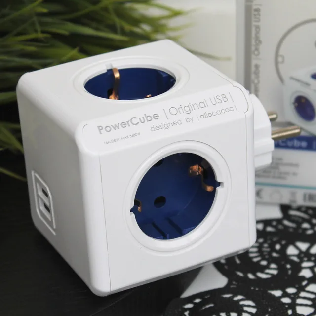 Travel Plug Adapter Universal Smart Plug - Life Changing Products