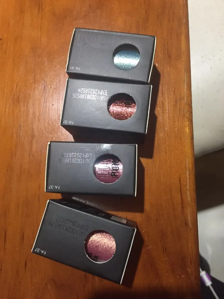 Eye Makeup Eyeshadow Pigment - Life Changing Products