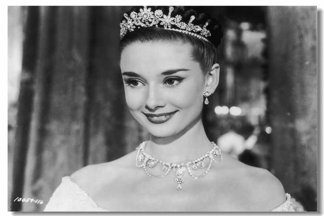 Audrey Hepburn Wallpaper Roman Holiday