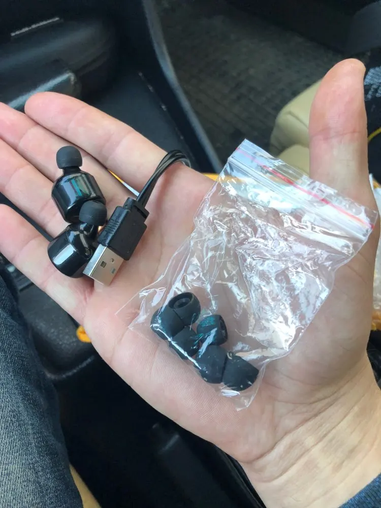 Best Bluetooth Earbuds Wireless Earphones - Life Changing Products