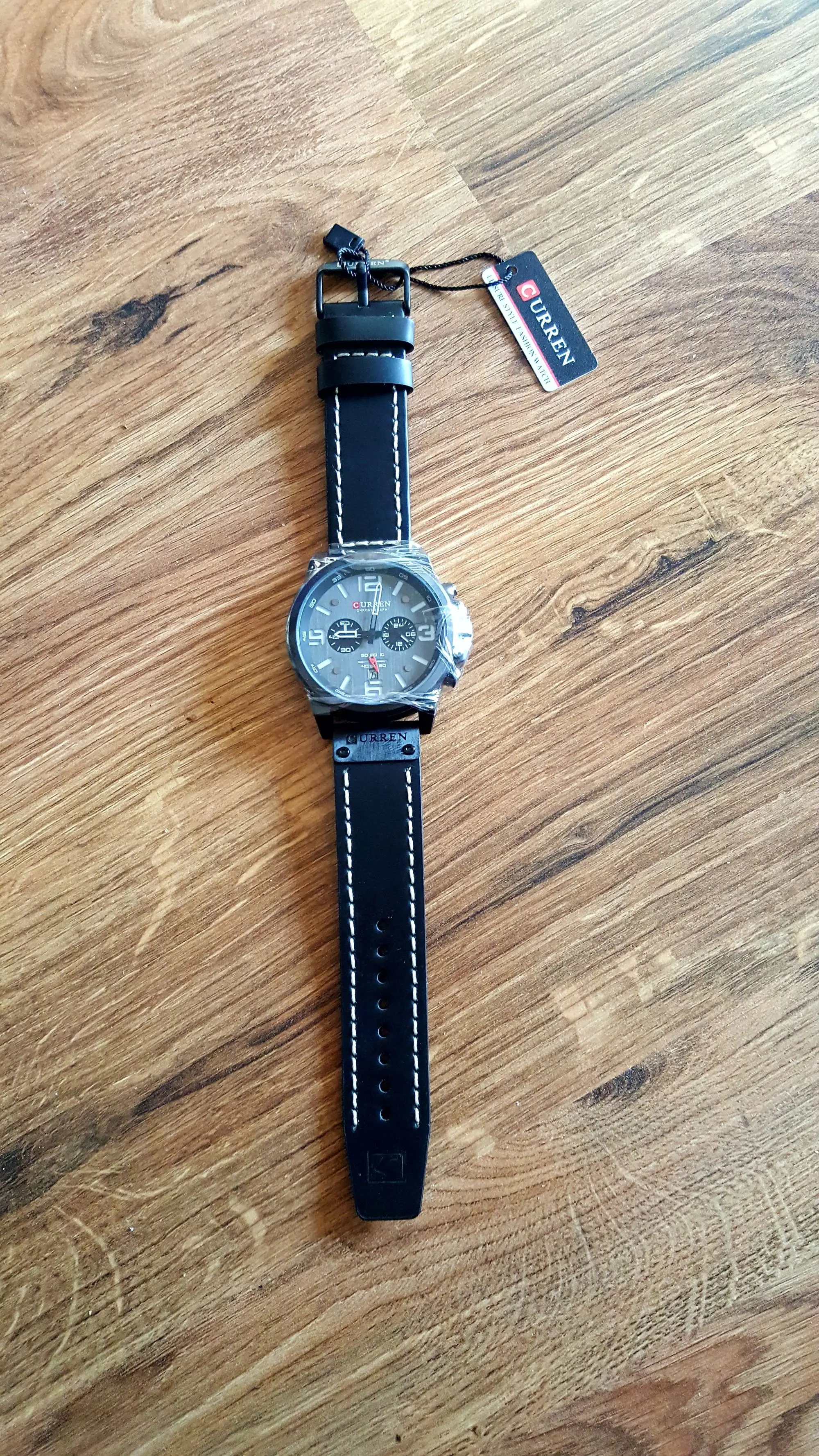 Wrist Watch For Men In Leather Design - Life Changing Products