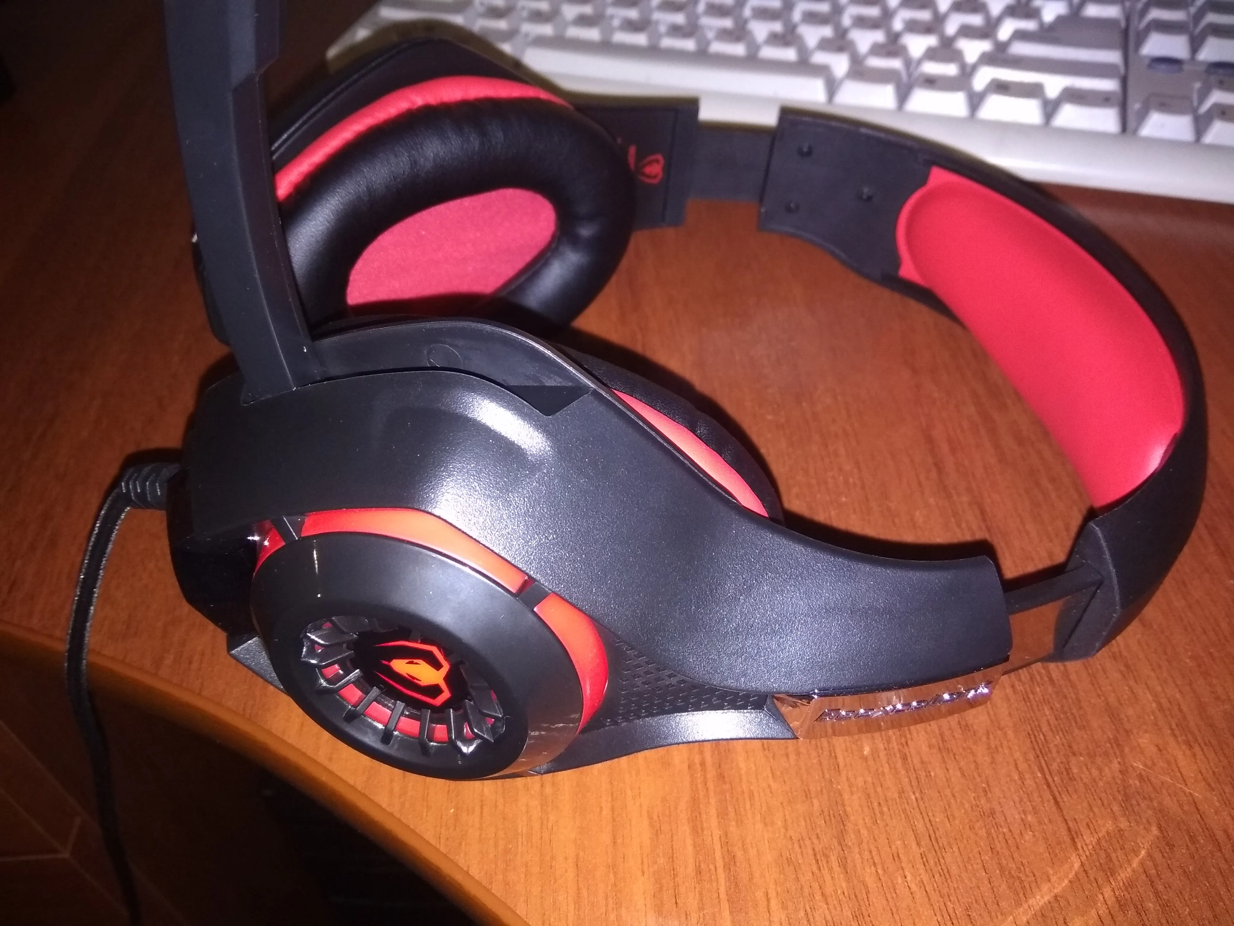 Gaming Headset With Microphone - Life Changing Products