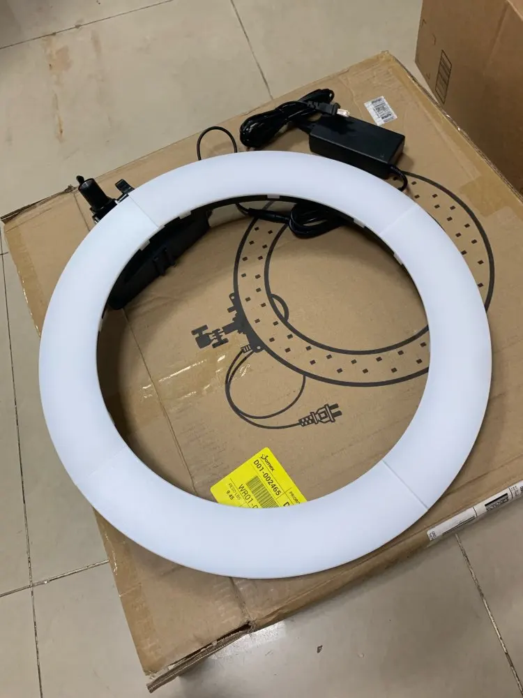 Dimmable LED Ring Light 18″ with Tripod & Filters - BuyGreenScreens