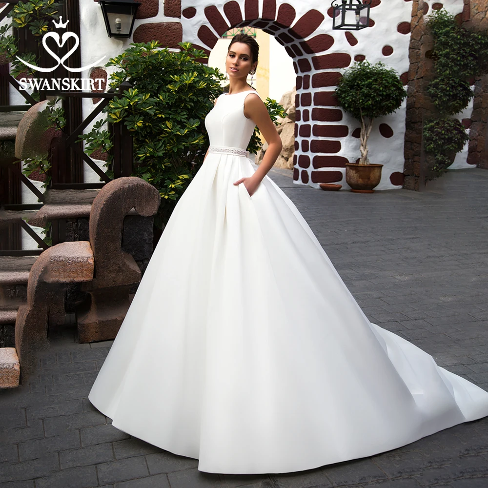 Elegant Bow Satin Wedding Dress Chic Crystal Belt Pocket A Line Court ...