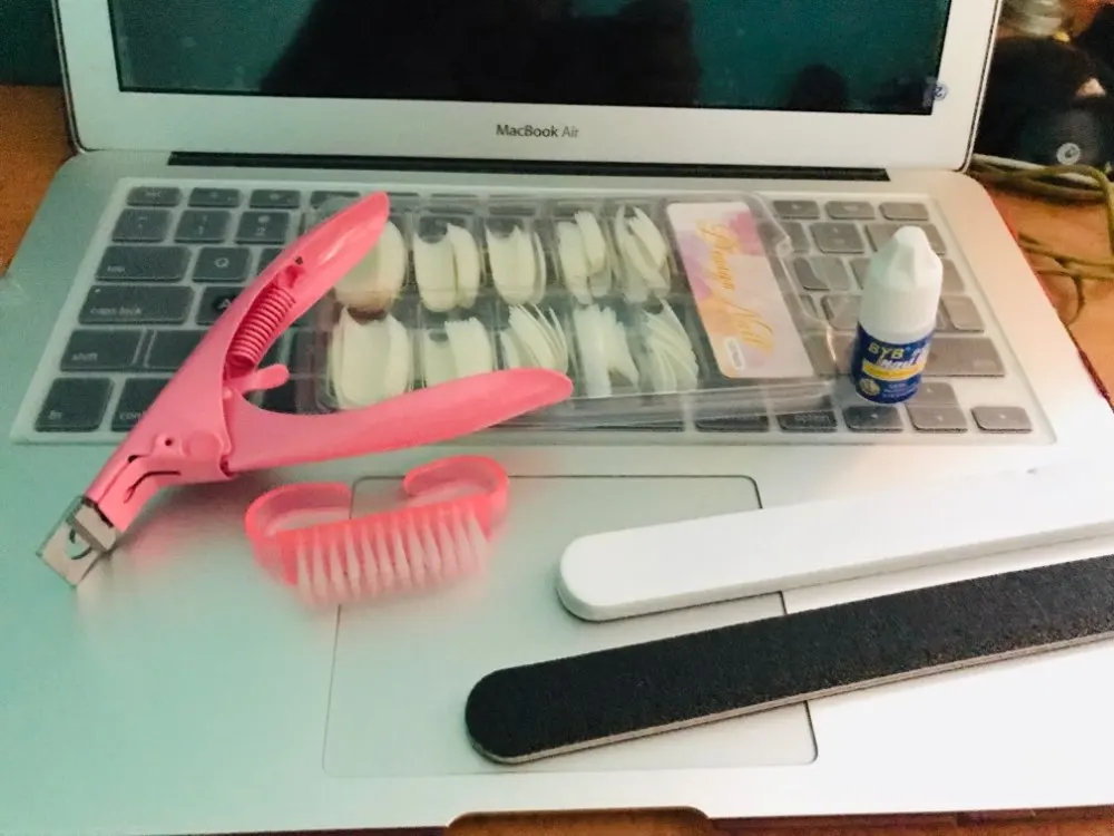 Acrylic Nail Set DIY Manicure Kit - Life Changing Products