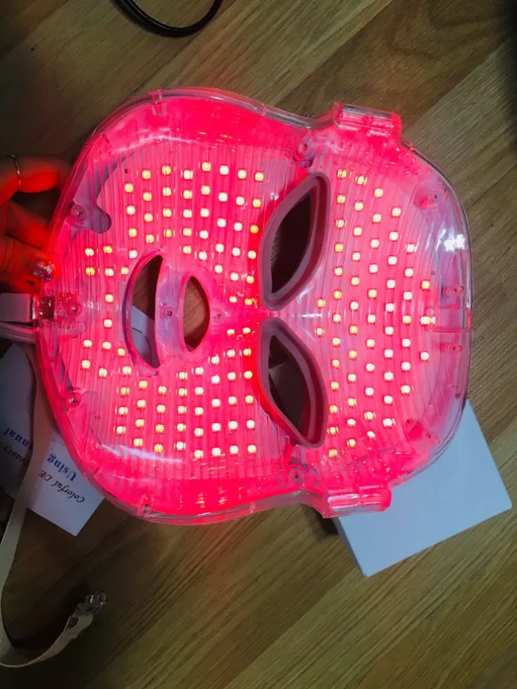 LED Face Mask Light Therapy - Life Changing Products