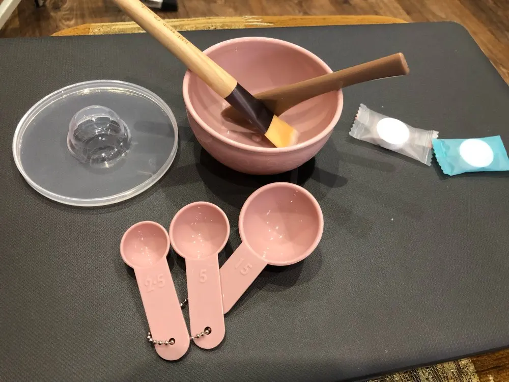 DIY Facial Mask Kit - Life Changing Products