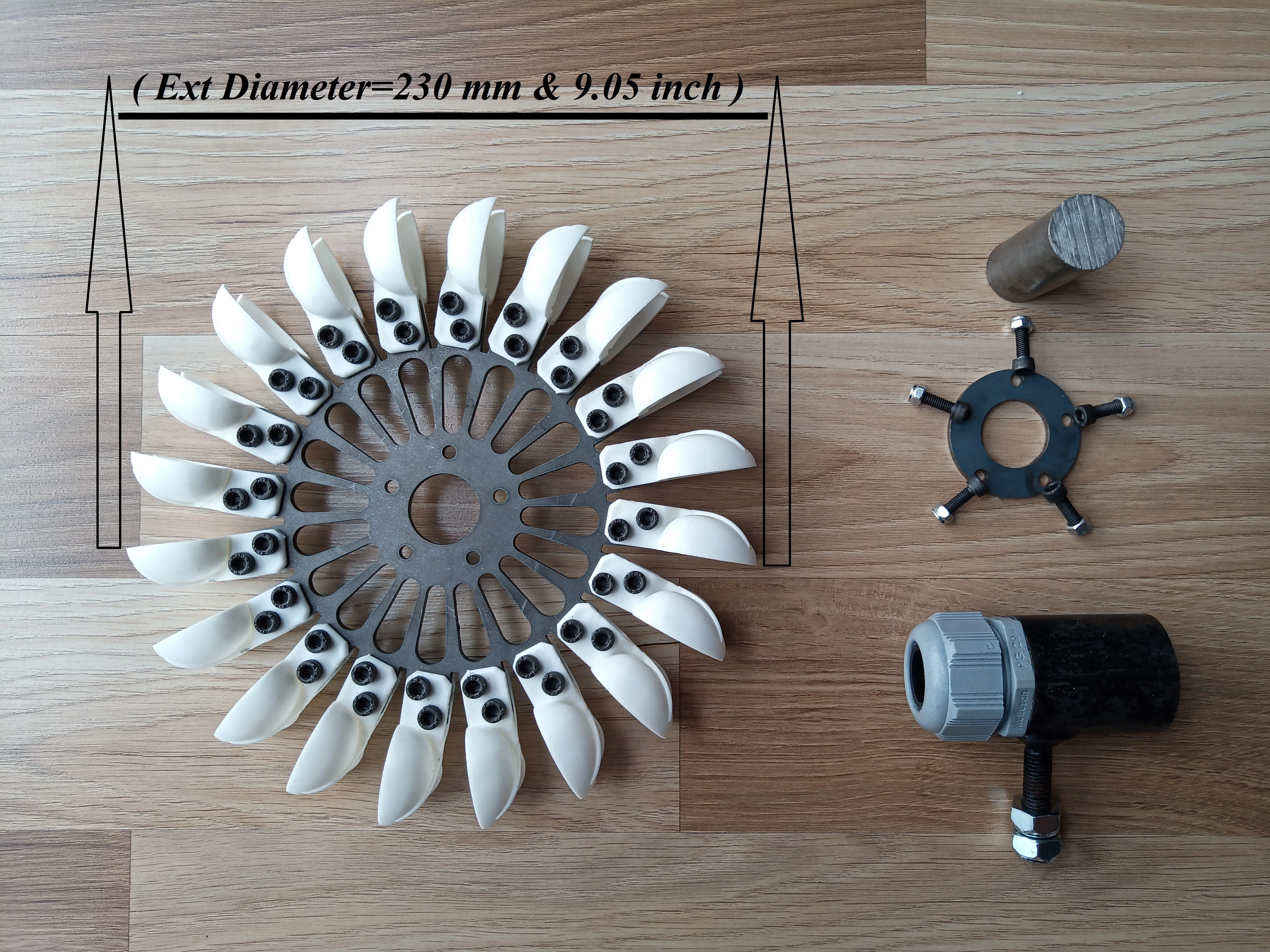 Pelton-Water-Turbine-Wheel-With-20-Plastic-Spoon-External-Diameter-230 ...
