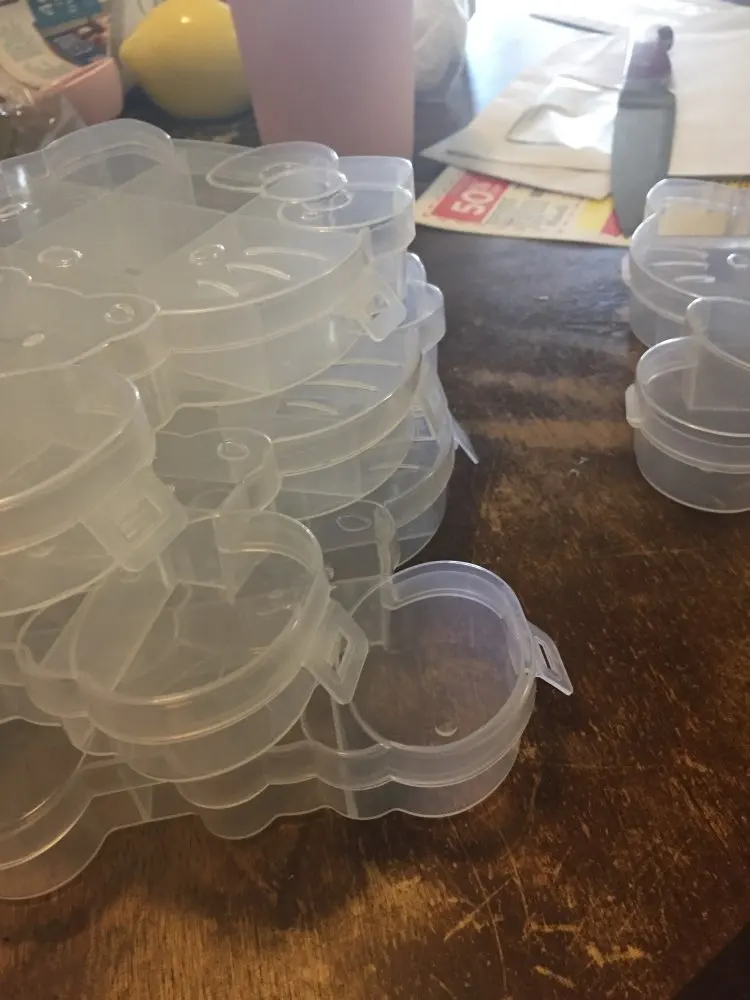 Cartoon Hello Kitty Design Plastic Storage Box - KawaiiMerch.com
