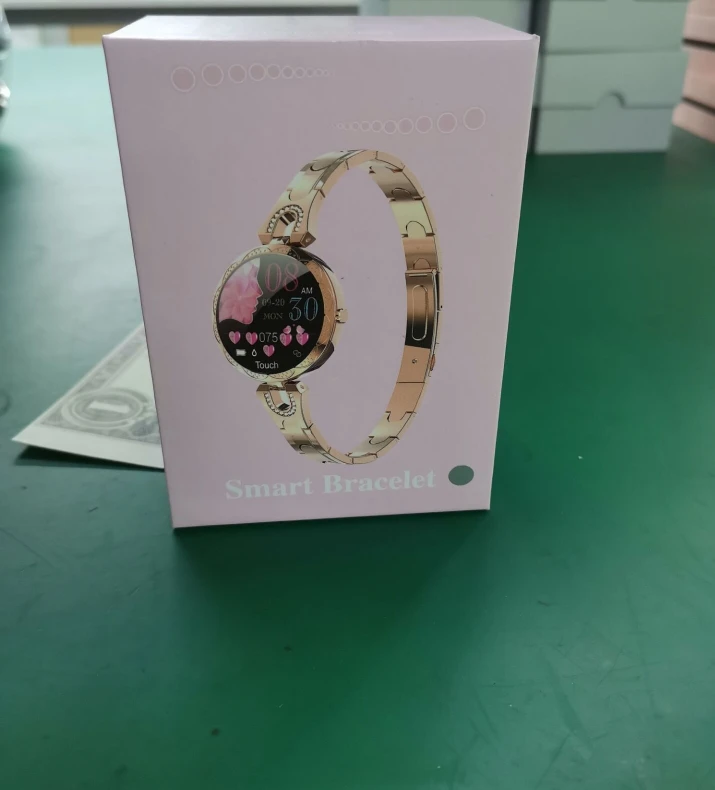 Ladies Smartwatch Elegant Timepiece - Life Changing Products