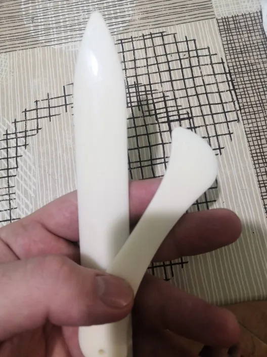 Plastic Paper Creasing Tools (2pcs) - Life Changing Products