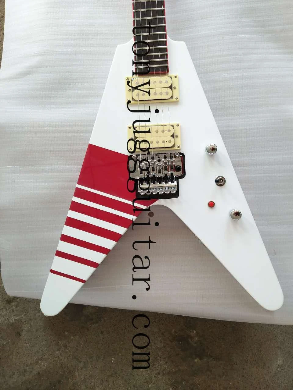 Buckethead Flying V