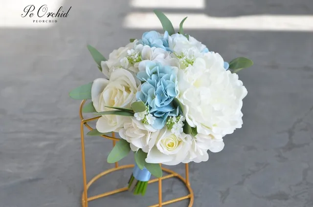 Light Blue Roses Bouquet Wedding