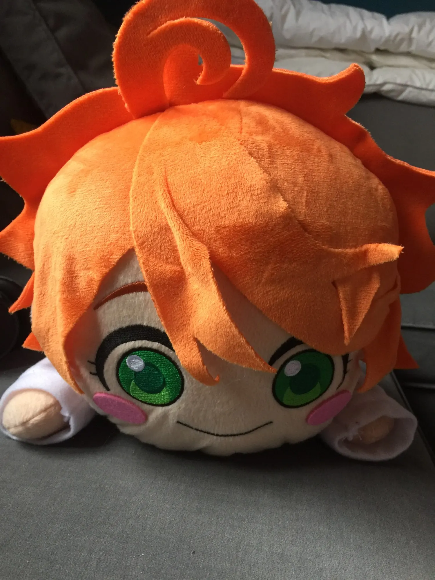 Yakusoku no Neverland - Emma - Mega Jumbo Nesoberi Nuigurumi (SEGA ...