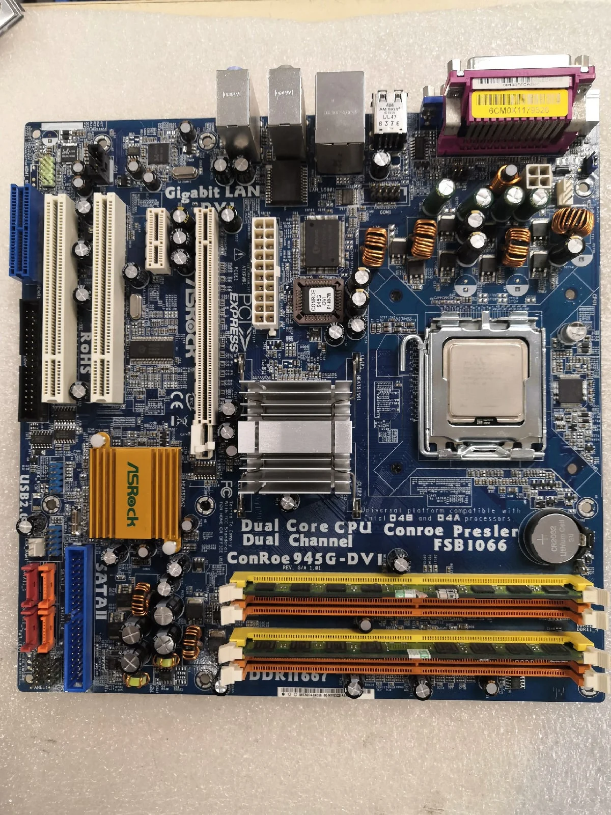 Set 775 Socket Asrock Conroe945g-dvi, Pentium D 925, 4 Gb Ddr2, Intel Gma 950, Cooler Kit ...